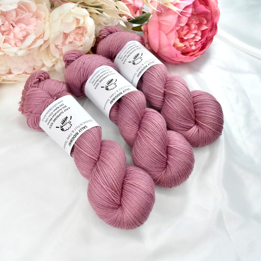 Hand Dyed Knitting Yarn | Hand Spun Yarns | Our Complete Range of Yarns ...